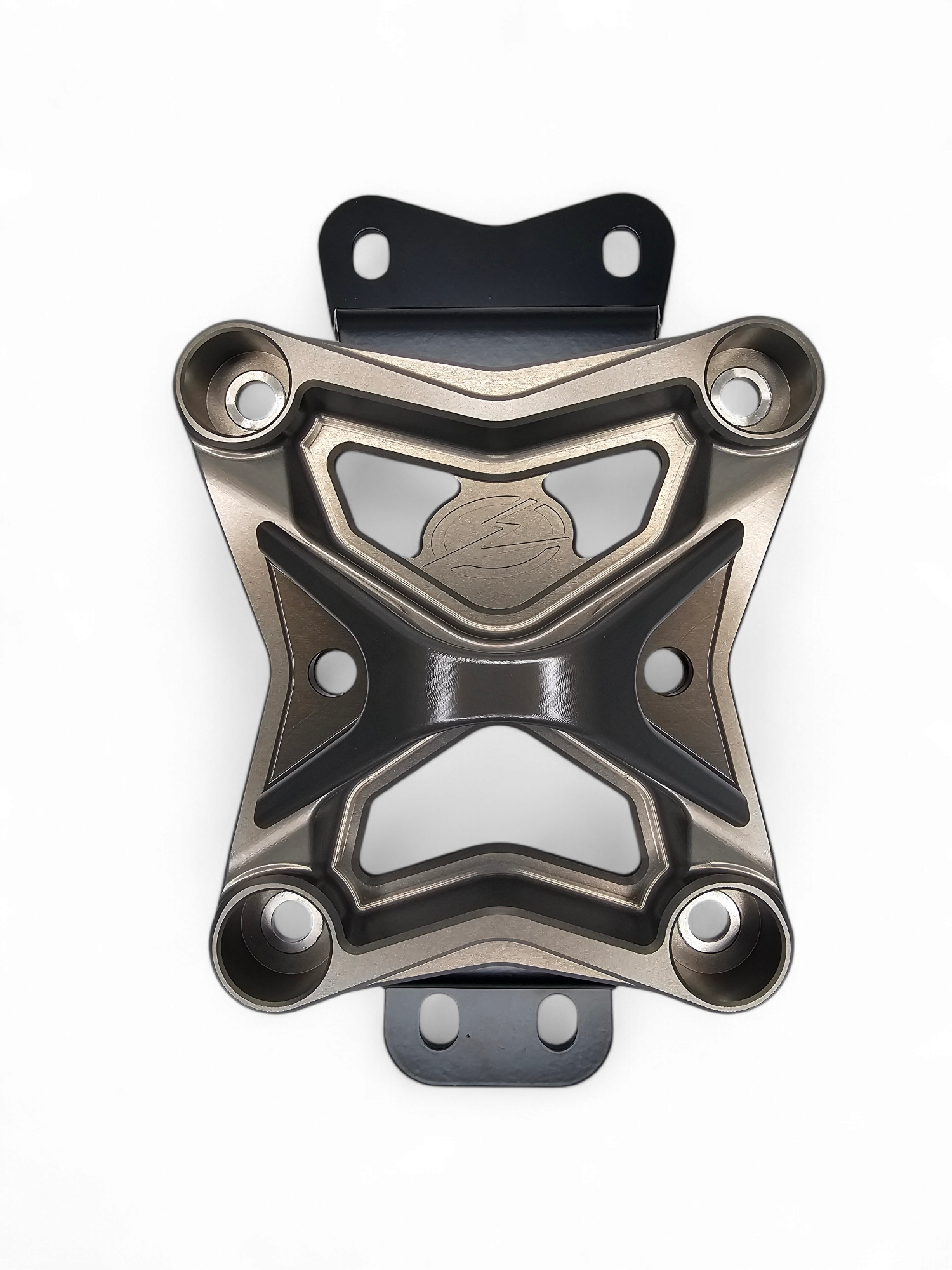 Can-Am Maverick X3 (2022+) Radius Rod Plate with Pull Hook (Gun Metal ...